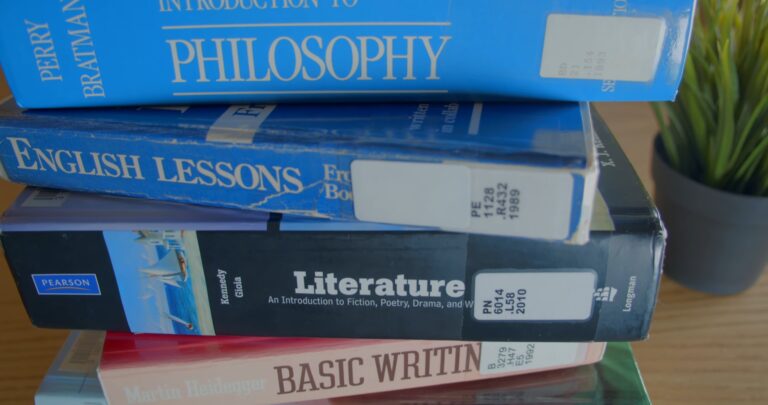 Why Are The Humanities Important? 7 Reasons You Should Know